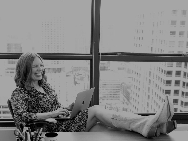 Writing Coach and Book Coach Bryn Donovan – LUCKY AUTHOR
